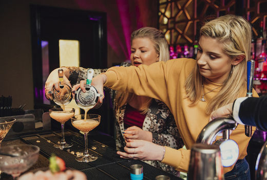$49: Immersive Holiday Cocktail Making Experience with 4 Cocktails ...