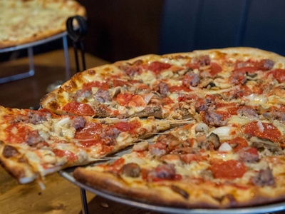 Denino's pizza store